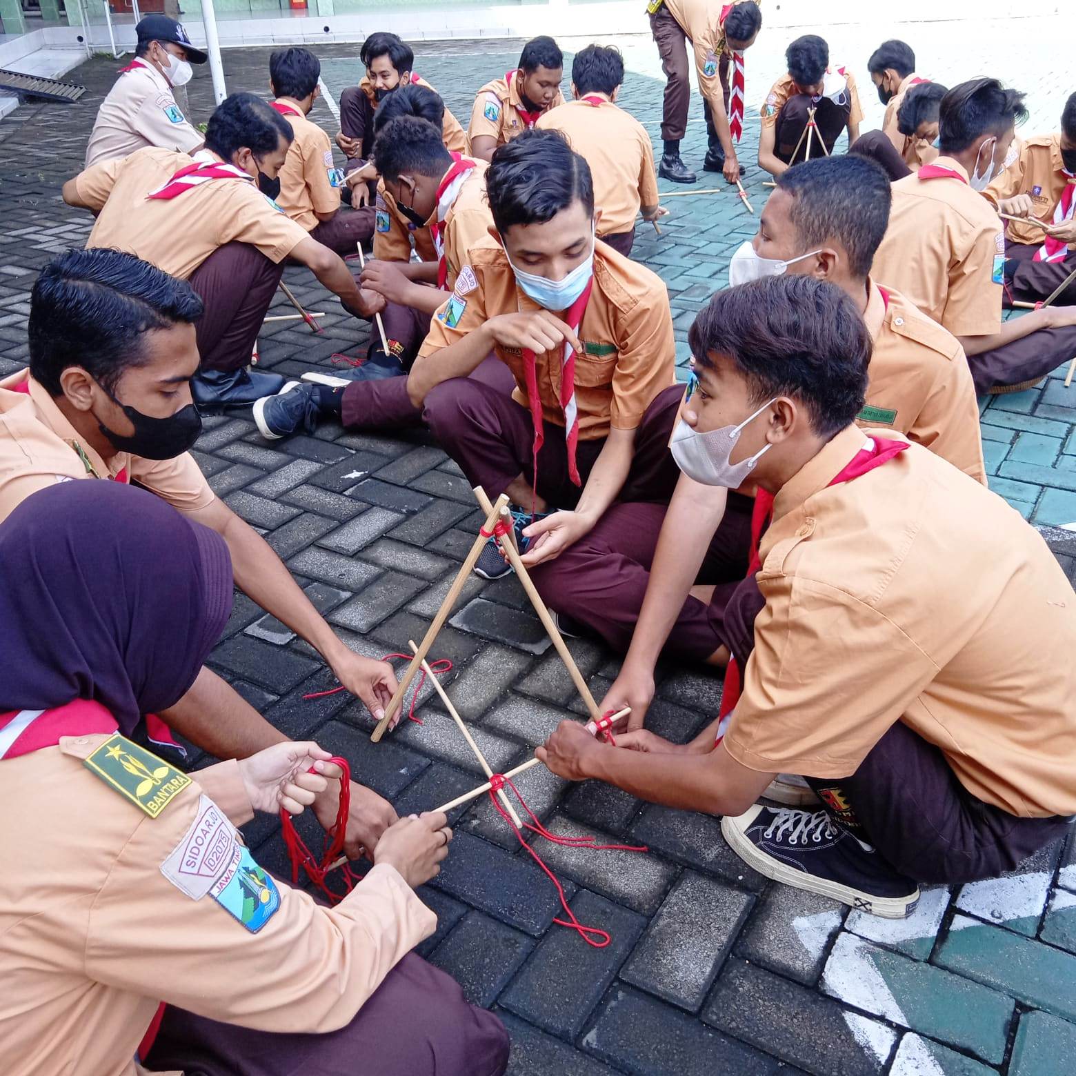 SELF MANAGEMENT FOR ROVER & RANGER SCOUT - PUSDATIN