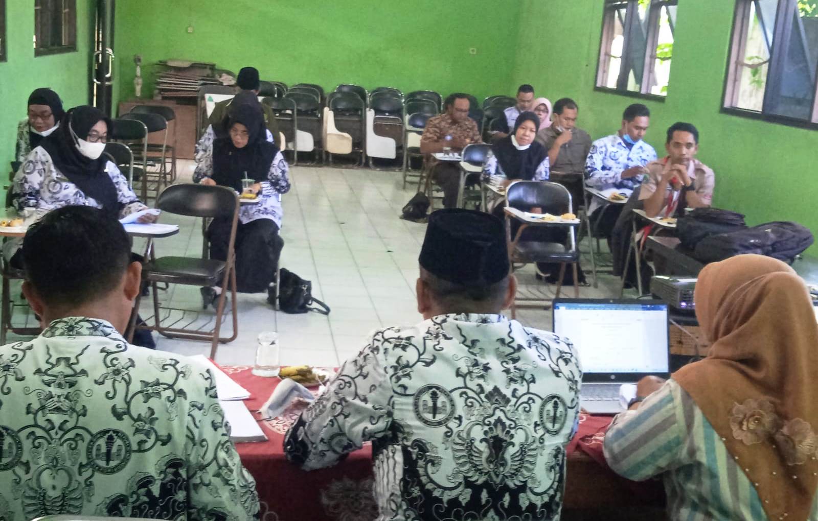 Sinergitas Dan Kerja Sama Realisasikan Program Kerja Melalui Rapat ...