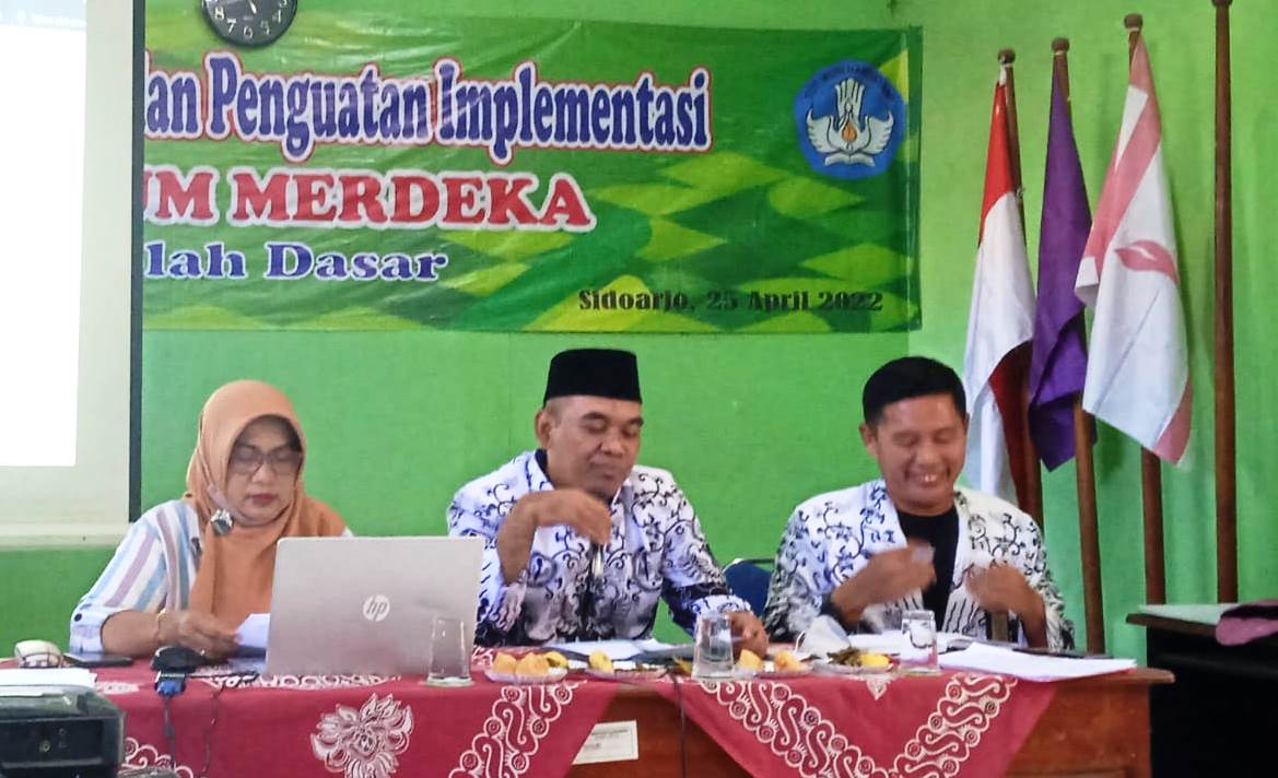 Sinergitas Dan Kerja Sama Realisasikan Program Kerja Melalui Rapat ...